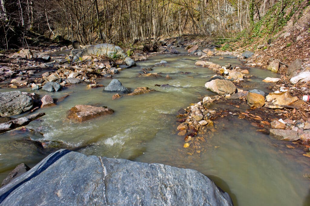 When the Water Supply Is Radioactive: Measuring Radium in Water Samples ...